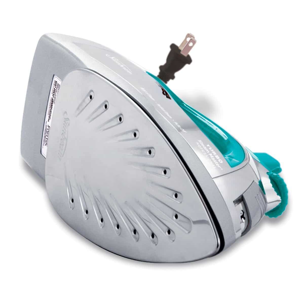 5 Best Irons for Quilting (Spring 2026) – Reviews & Buying Guide