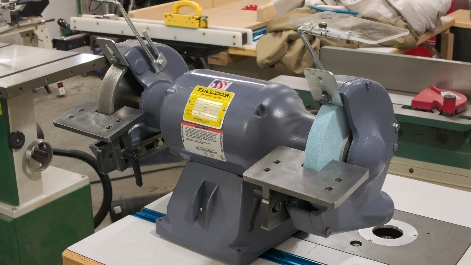 8 Best Bench Grinders (Spring 2025) – Reviews & Buying Guide