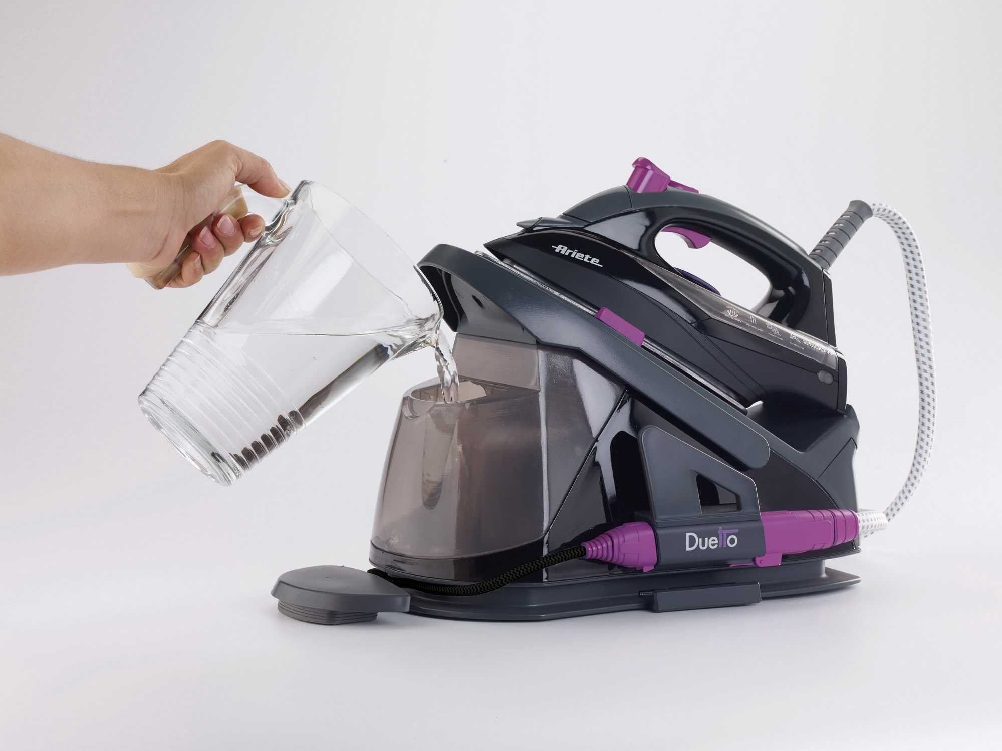 5 Best Steam Generator Irons (Fall 2023) – Reviews & Buying Guide