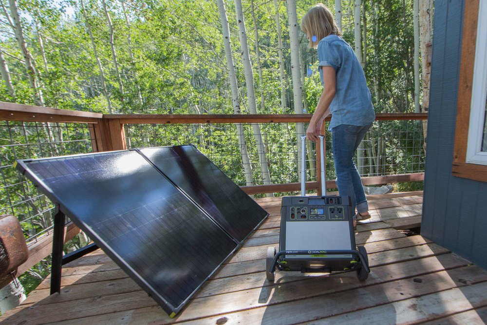 10 Best Solar Generators (Summer 2023) – Reviews & Buying Guide