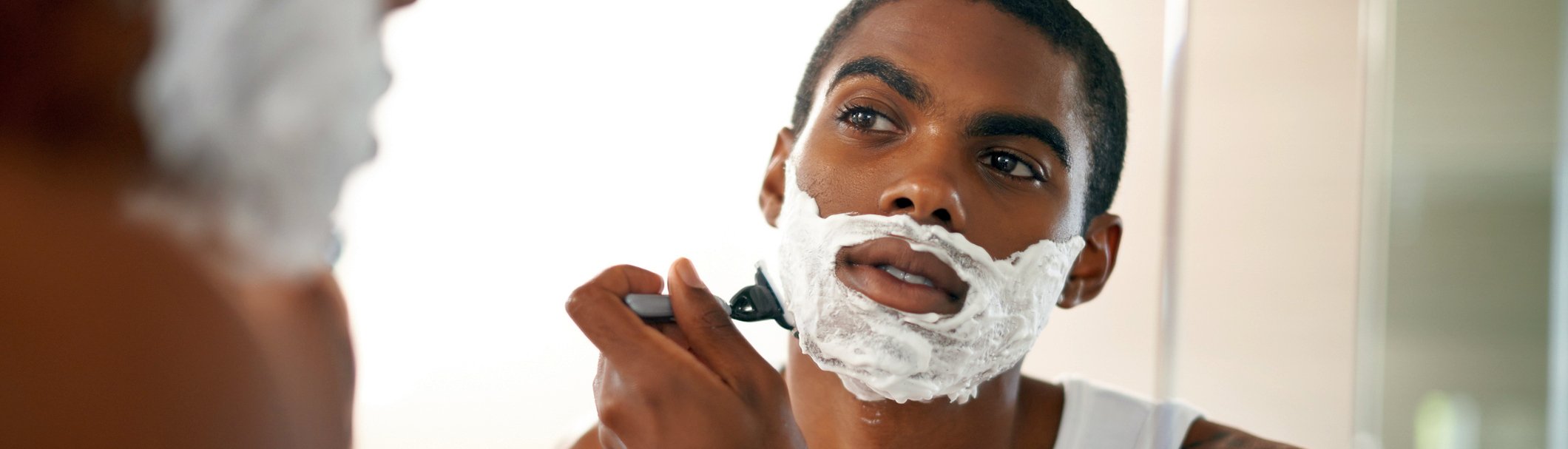 5 Best Electric Shavers for Black Men (Fall 2022) – Reviews & Guide