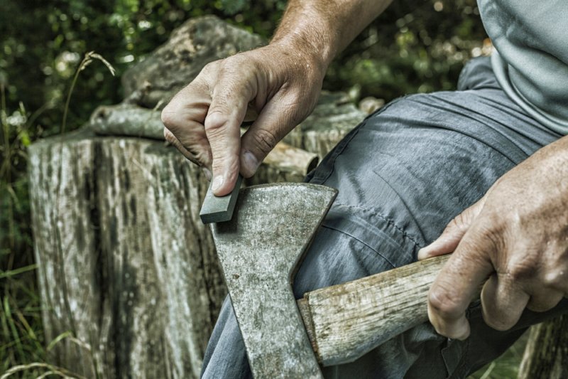 6 Best Felling Axes (Summer 2023) - Reviews & Buying Guide