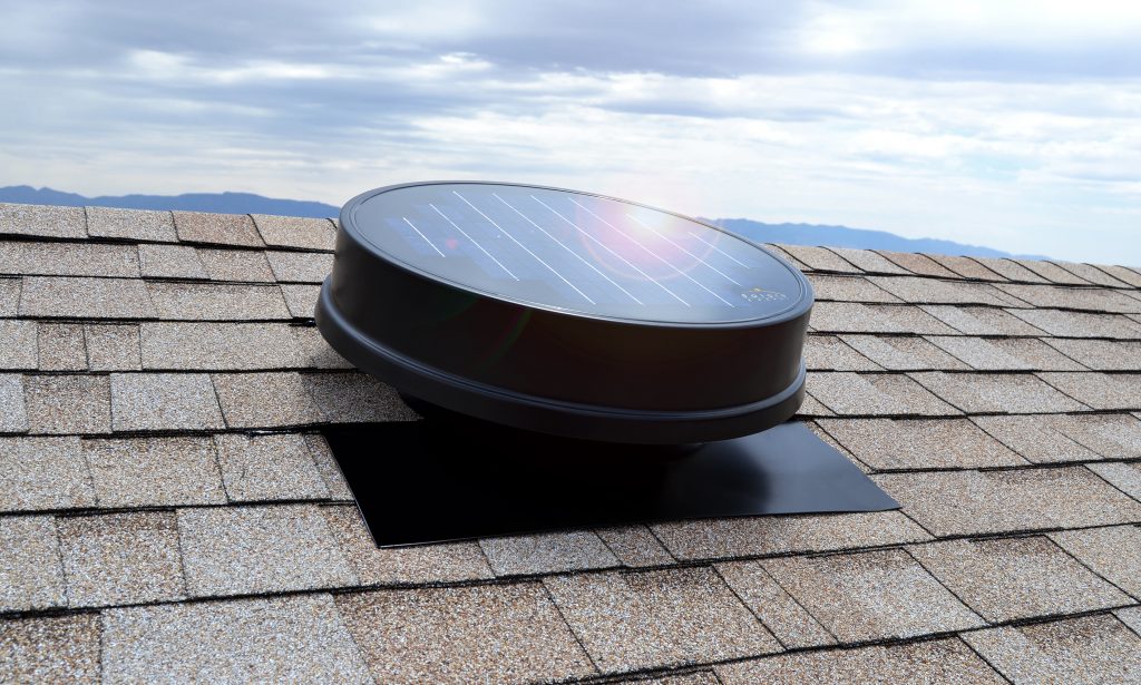 5 Best Solar Attic Fans (Winter 2025) – Reviews & Buying Guide