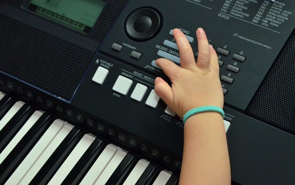 10 Best Keyboards for Kids - Reviews & Buying Guide (Winter 2024)