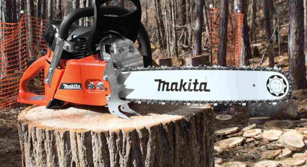 12 Best Cordless Chainsaws (Spring 2025) – Reviews & Buying Guide