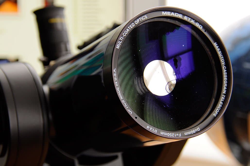 5 Best Refractor Telescopes (Winter 2025) – Reviews & Buying Guide﻿