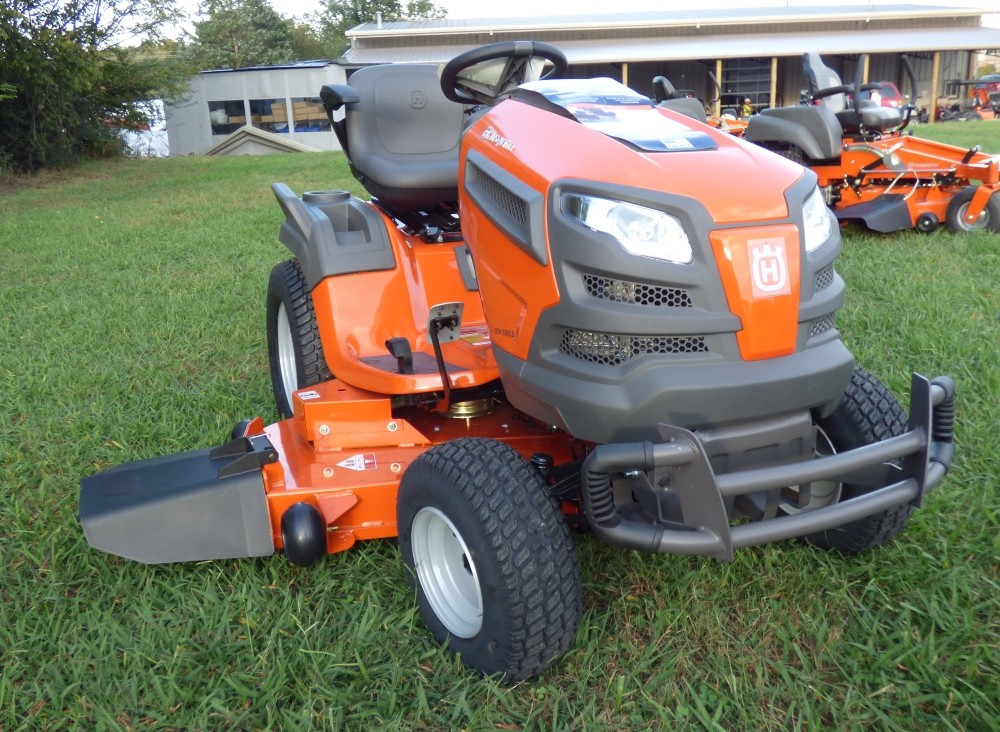 7 Best Riding Lawn Mowers (Summer 2023) — Reviews & Buying Guide