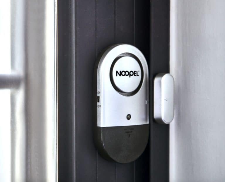 7 Best Door Alarms (Winter 2025) – Reviews & Buying Guide