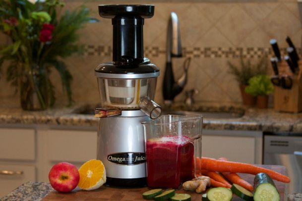 5 Best Omega Juicers (Winter 2024) – Reviews & Buying Guide