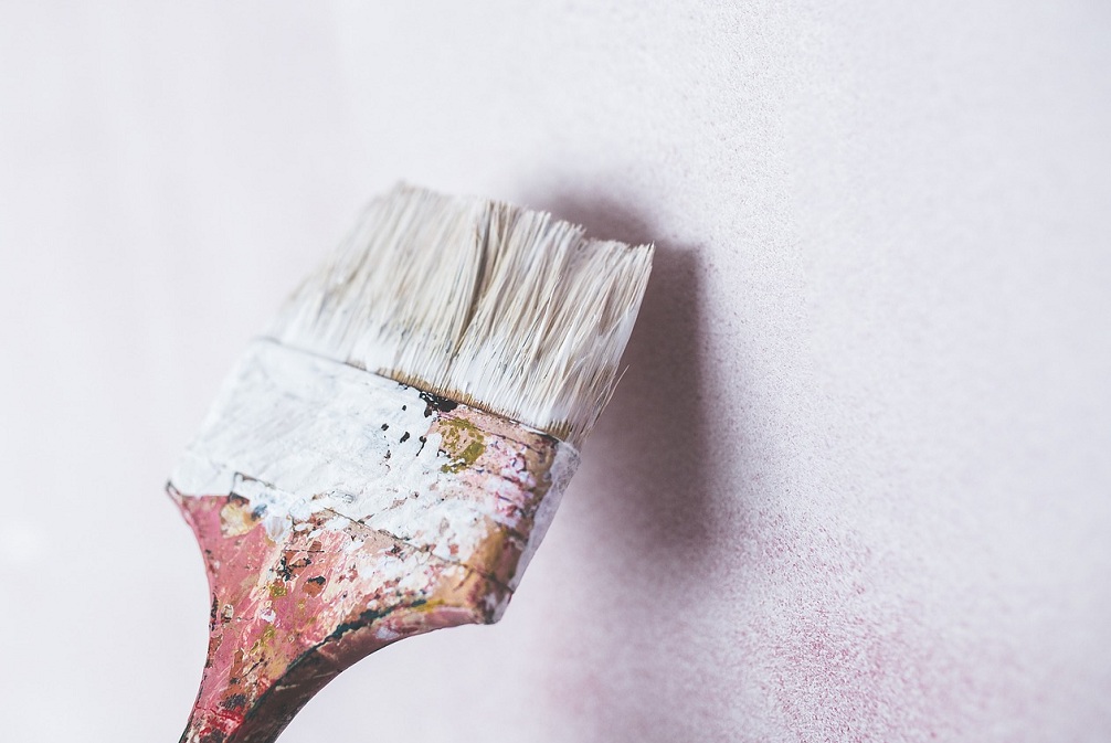 5 Best Projector Screen Paints (Spring 2025) - Reviews & Buying Guide