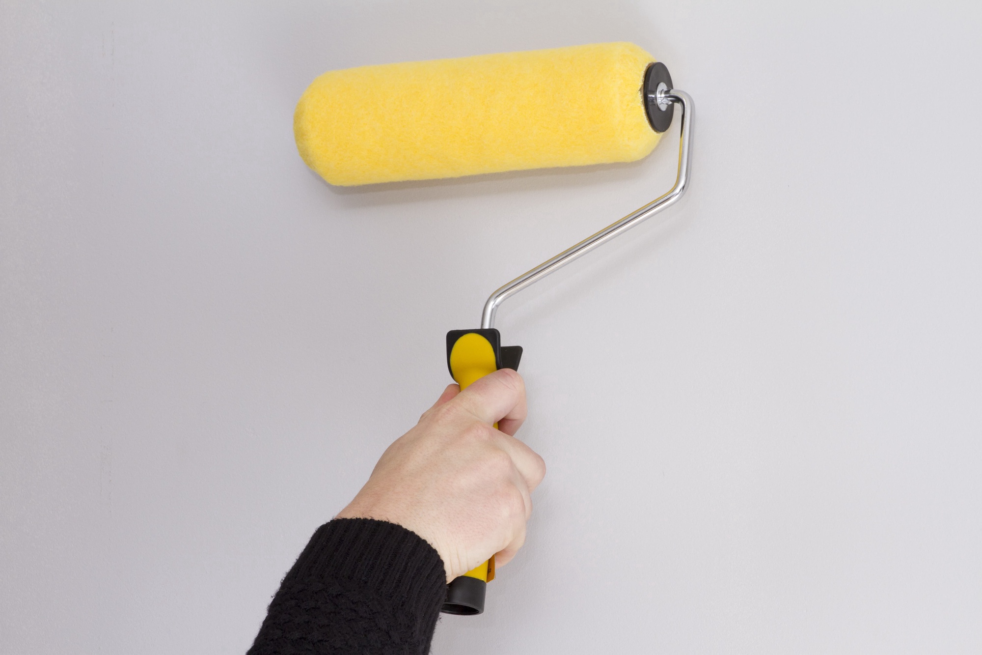 5 Best Projector Screen Paints (Spring 2025) - Reviews & Buying Guide