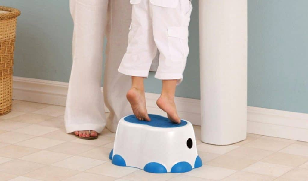 7 Best Toddler Step Stools (Fall 2023) — Reviews & Buying Guide