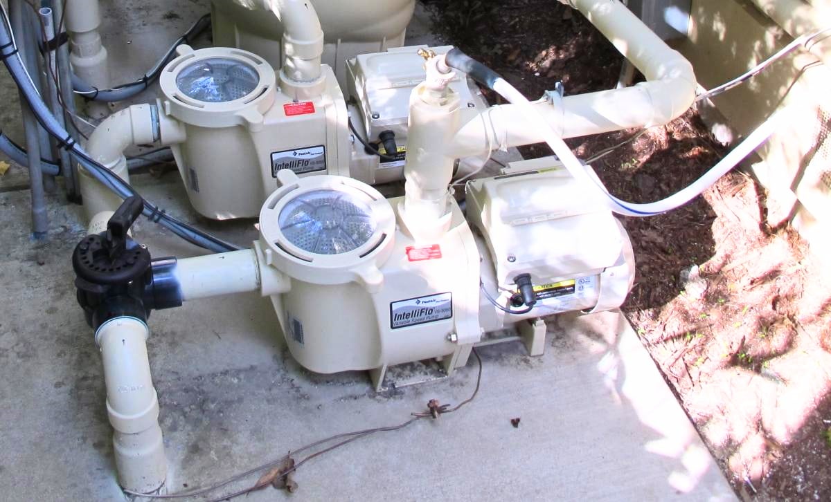 10 Best Pool Pumps (Fall 2023) – Reviews & Buying Guide