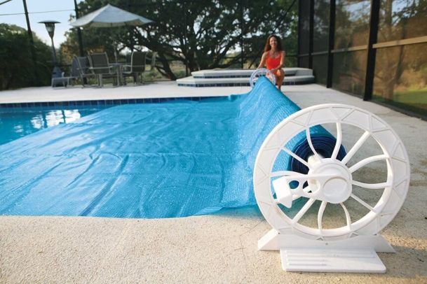 8 Best Pool Cover Reels (Winter 2024) — Reviews & Buying Guide