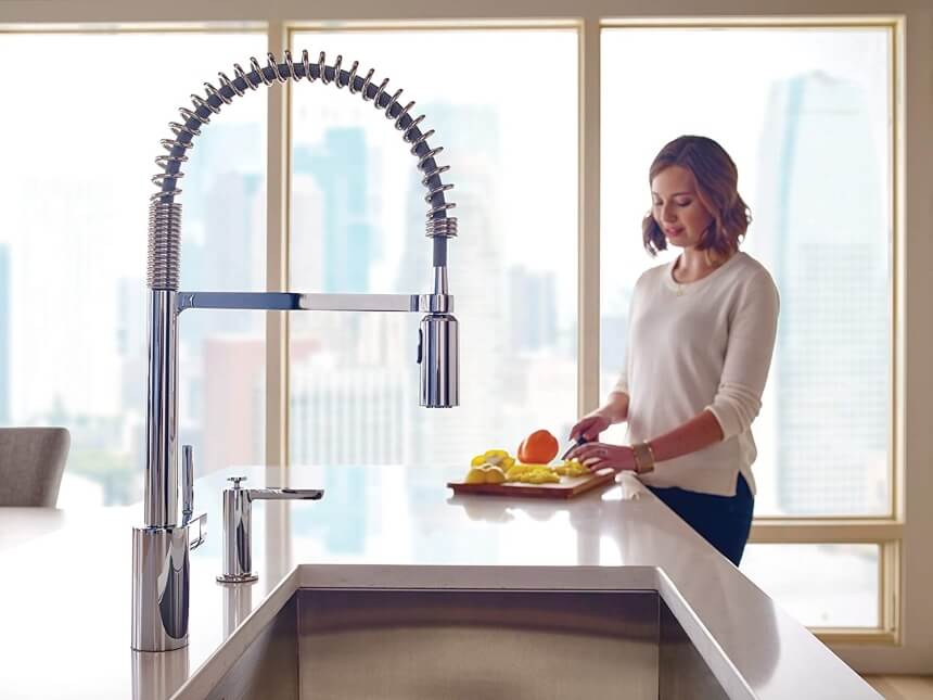 15 Best Luxury Kitchen Faucets (Winter 2025) – Reviews & Buying Guide
