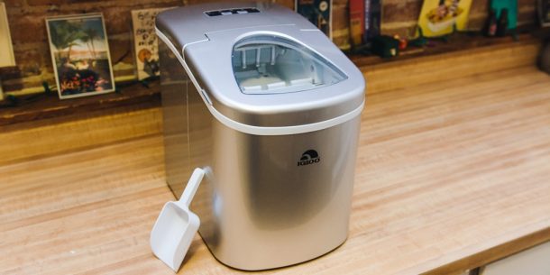 How Does an Ice Maker Work? Explained in Easy Terms