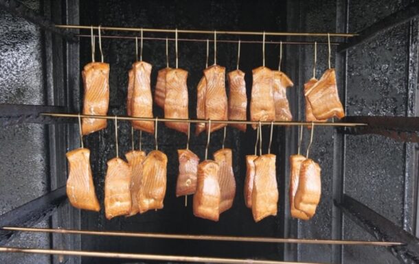 Cold Smoking and Hot Smoking: Side-by-Side Comparison and Tips