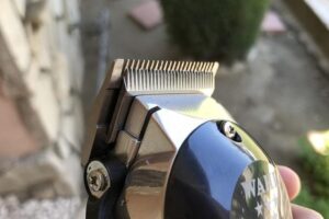 Hair Trimmer vs Clipper: The Difference, Pros and Cons of Each