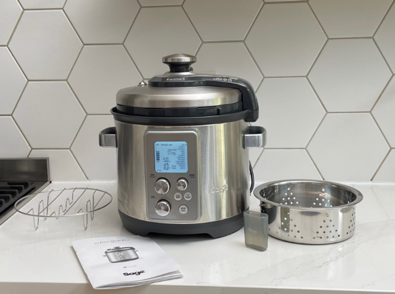 A Pressure Cooker vs A Rice Cooker: What's Better for You?